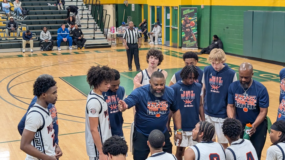 Maury boys basketball beats Glen Allen – The Commodore Chronicle